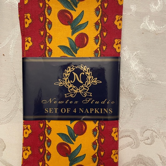 Newtex Studio | Dining | Newtex Studio Set 4 Red Yellow Retro Dinner ...